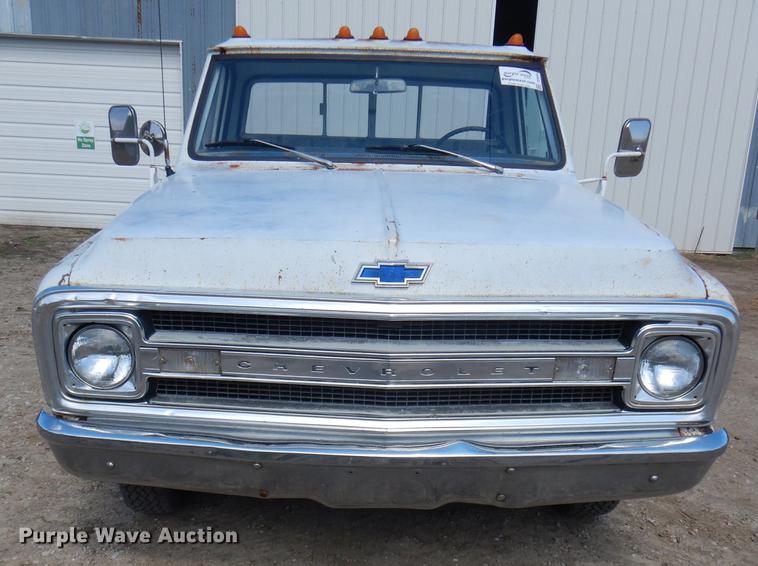 1970 Chevrolet C30 pickup truck cab and chassis in Robinson, KS | Item ...