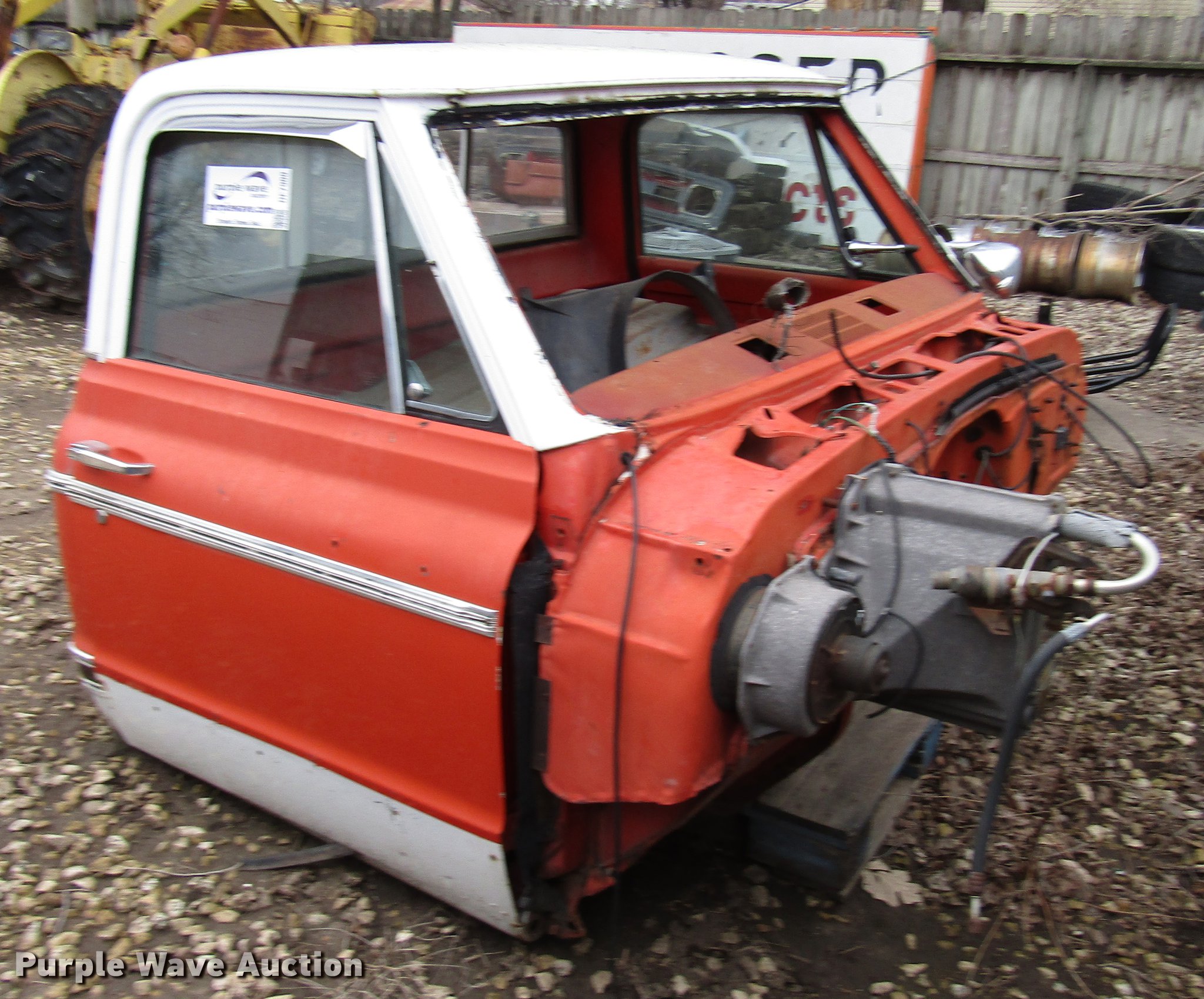 1970 Chevrolet C10 cab in Abilene, KS | Item DF7900 sold | Purple Wave