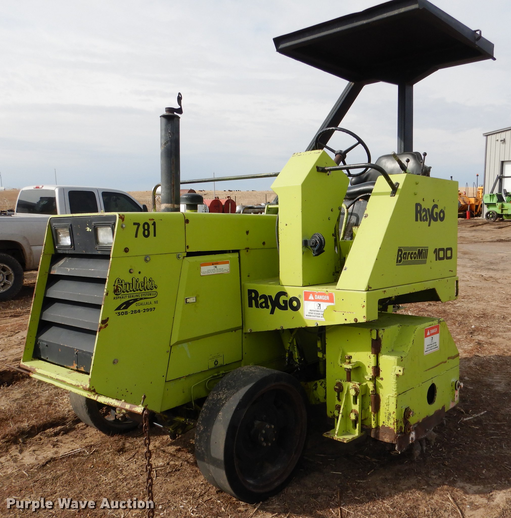 1991 Raygo Barco Mill 100 milling machine in Paxton, NE | Item DG5750 ...