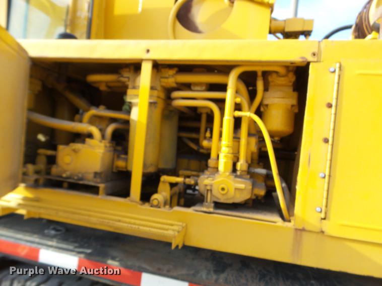 Hendrickson 30-DH crane in Byron, MN | Item DX9725 for sale | Purple Wave