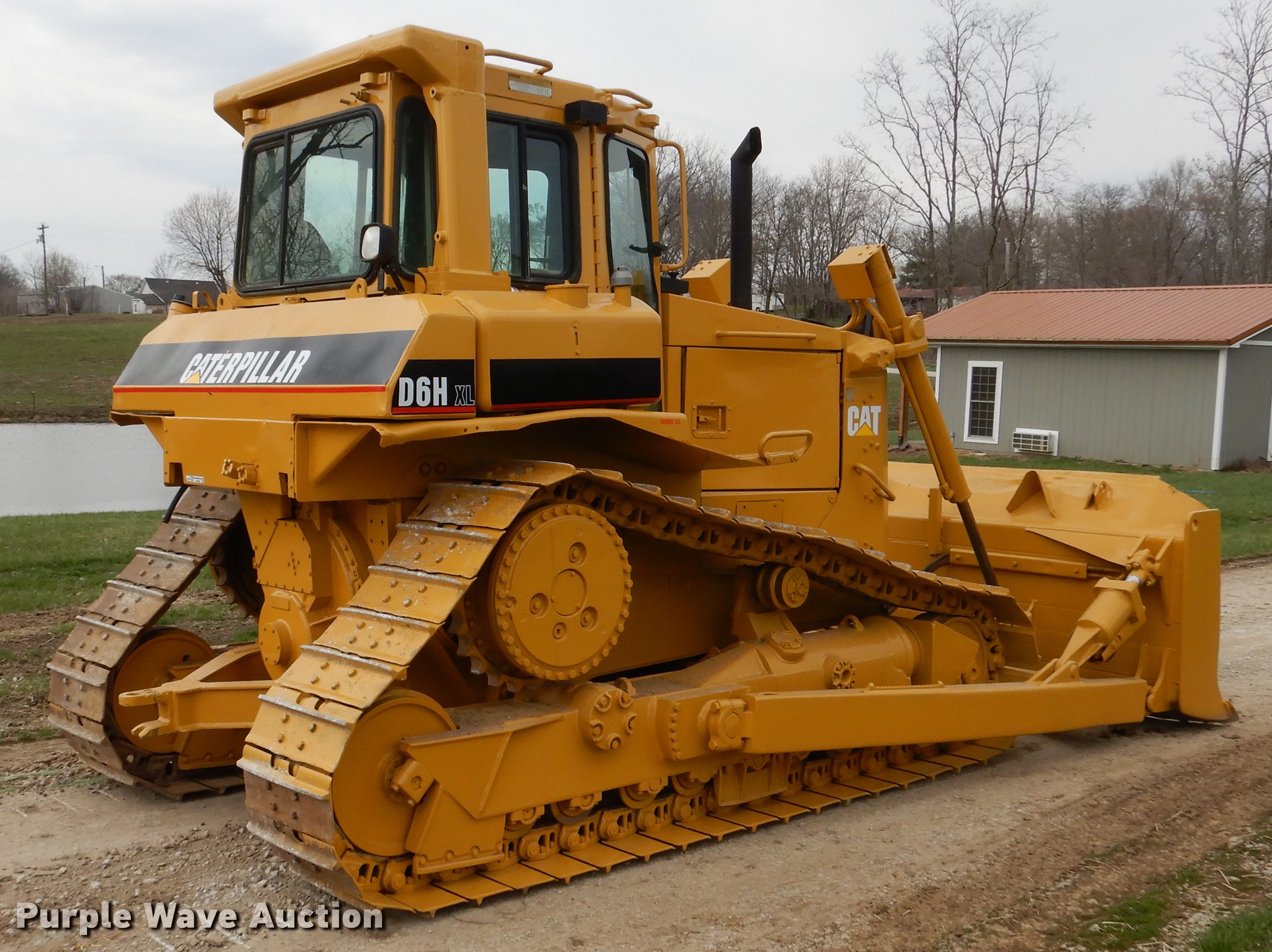 1994 Caterpillar D6H XL Series II dozer in Richmond, MO | Item DY9805 sold | Purple Wave