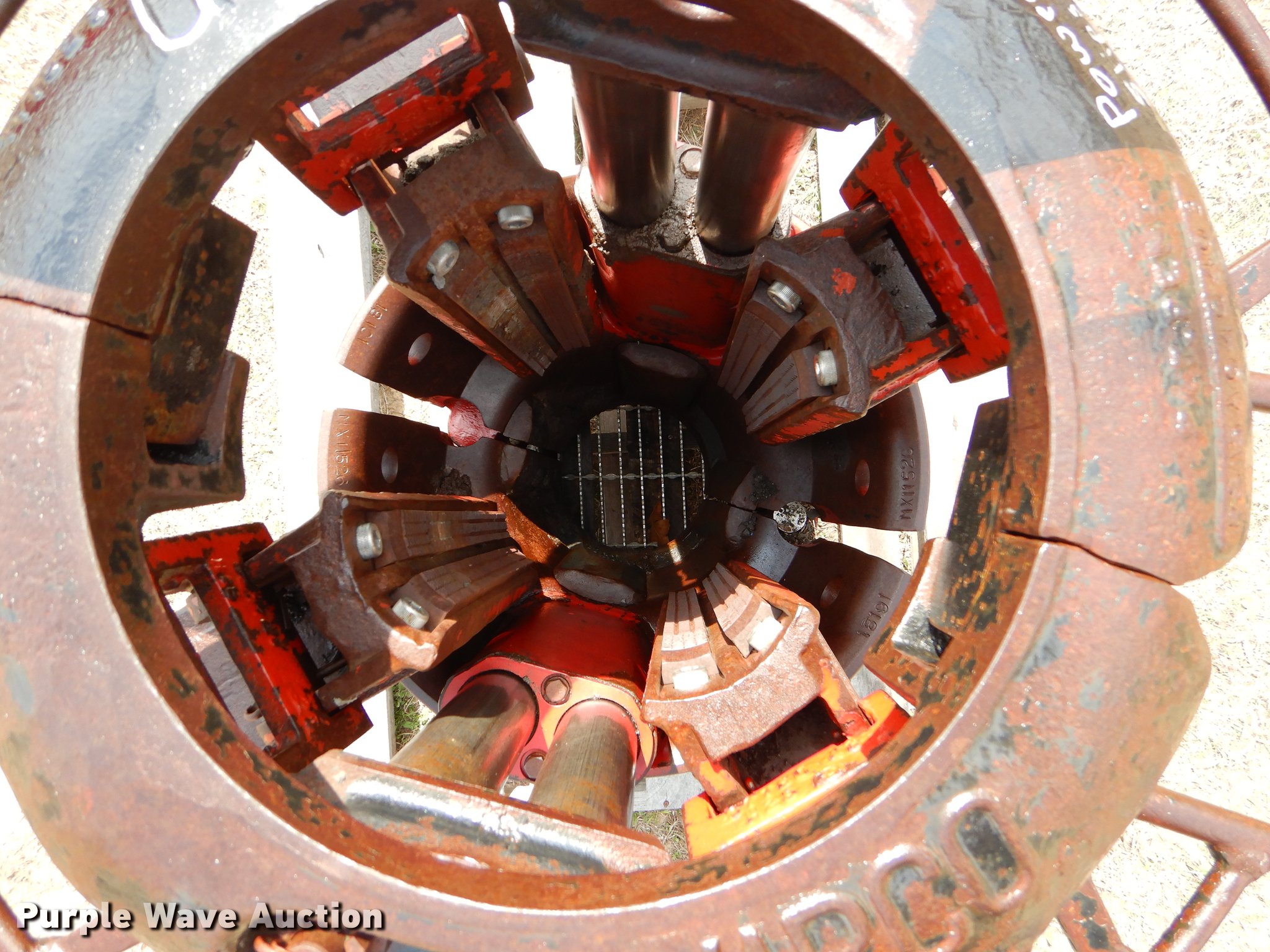 Varco PS-15 power slips in Cleveland , OK | Item EZ9876 sold | Purple Wave