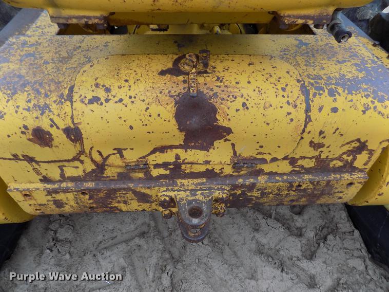 Caterpillar 12 rigid frame motor grader in Ulysses, KS | Item DF2993 ...