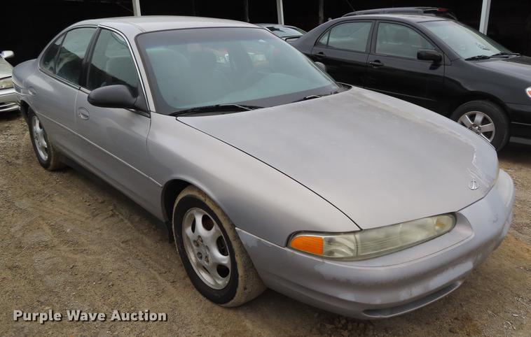 1999 Oldsmobile Intrigue in Holton, KS | Item DF7752 sold | Purple Wave
