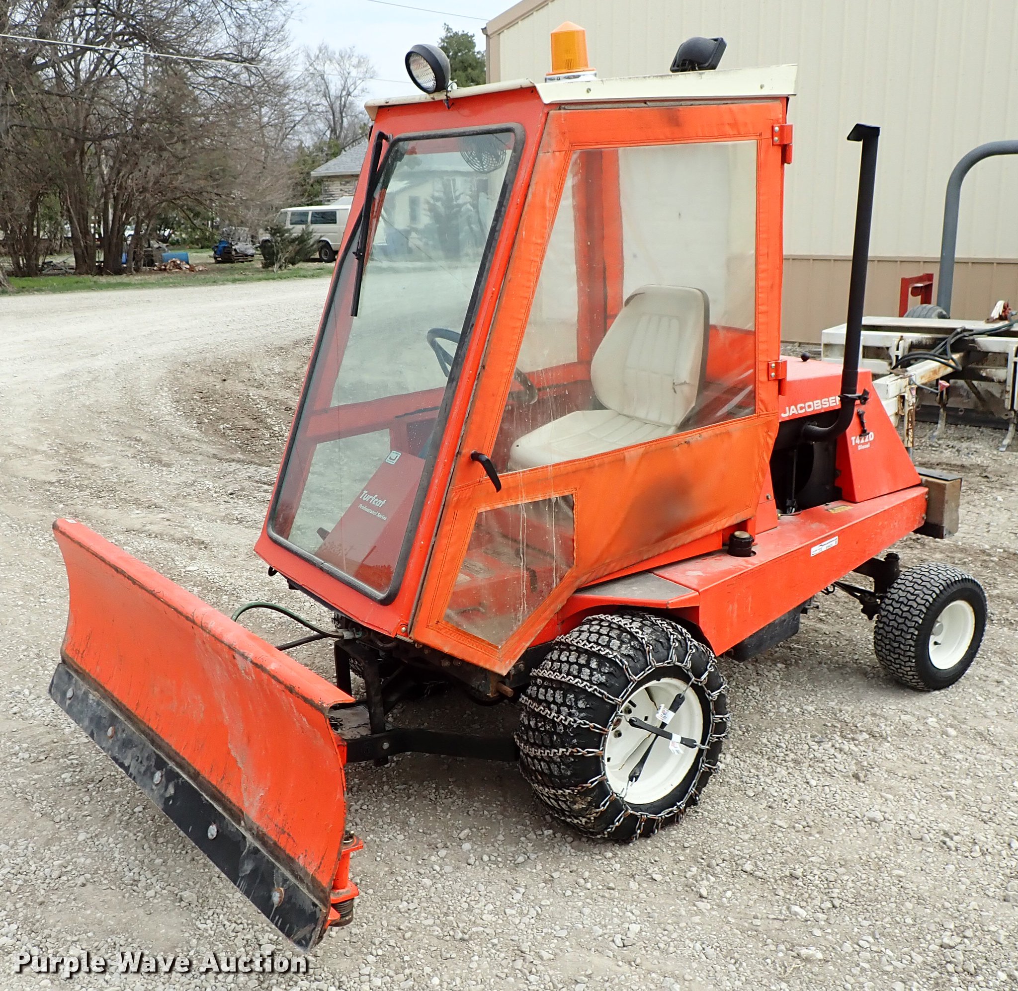 Jacobsen T422D lawn tractor in Lindsborg, KS | Item EH9222 sold ...
