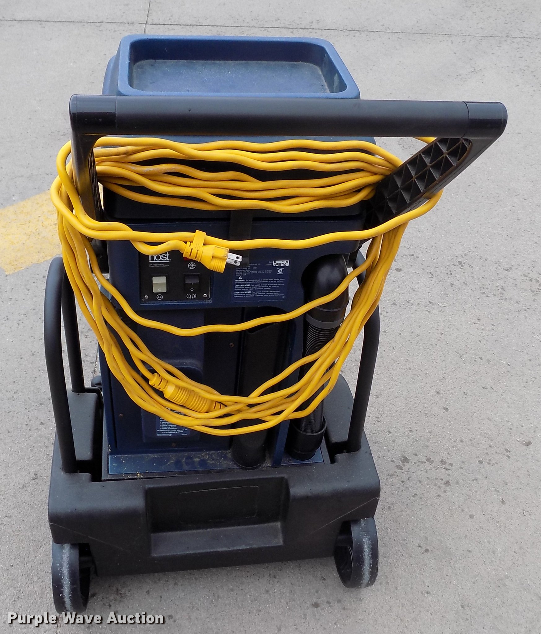 2011 Host Liberator dry carpet cleaner in Concordia, KS | Item FA9685 ...
