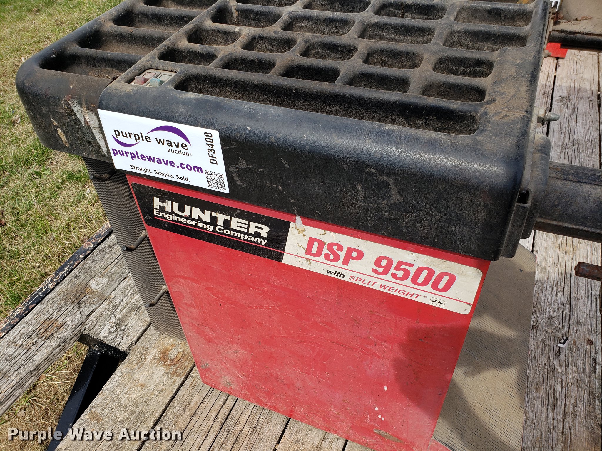 Hunter Engineering Co. DSP9500 wheel balancer in Lincoln, MO | Item ...