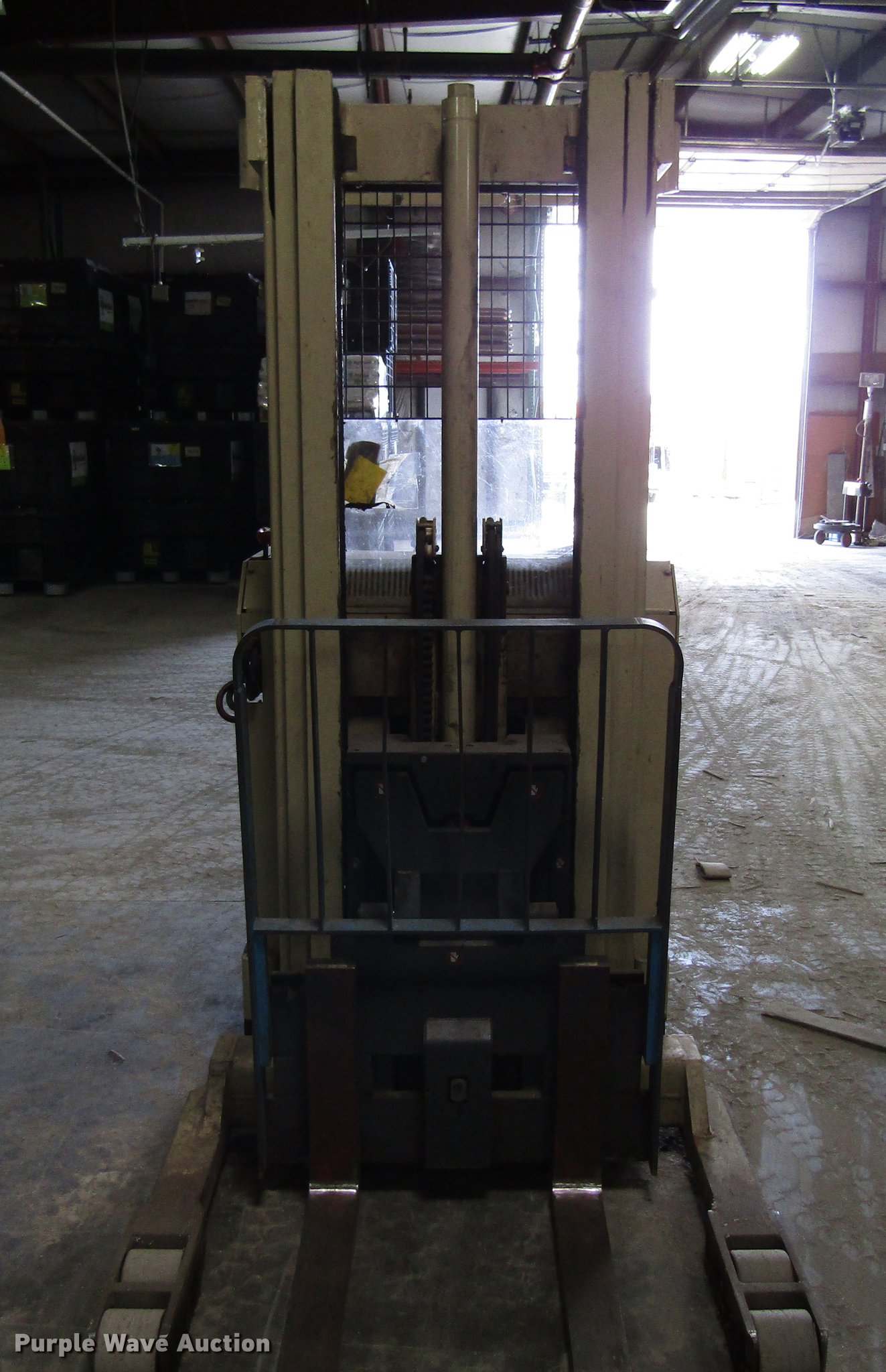 1979 Crown 35RRTT forklift in Mount Pleasant, IA | Item EU9601 sold ...