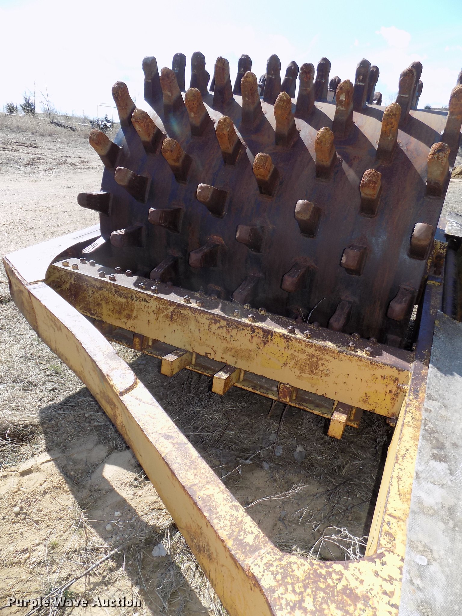Shovel Supply 22 sheeps foot compactor in Crab Orchard, NE | Item G1669 ...