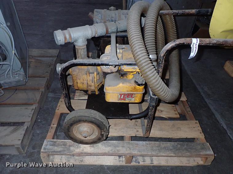 Teel water pump in Wichita, KS | Item FN9900 sold | Purple Wave