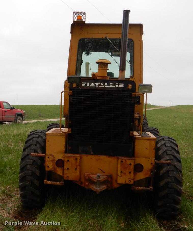 Fiat-Allis FG85 motor grader in Trenton, MO | Item DE8336 sold | Purple ...