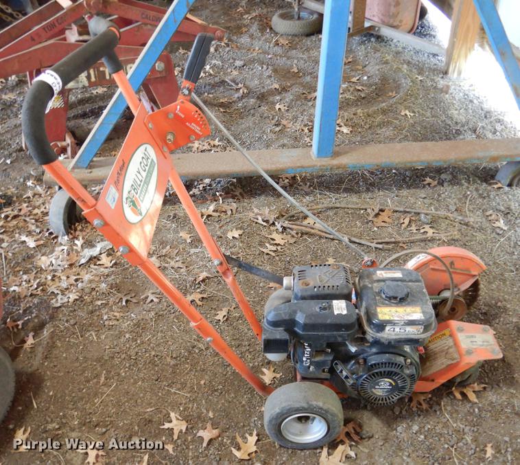 Billy Goat Grazor GZ451S asphalt crack machine in Northmoor, MO | Item ...