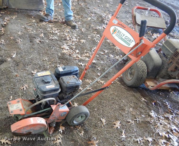Billy Goat Grazor GZ451S asphalt crack machine in Northmoor, MO | Item ...
