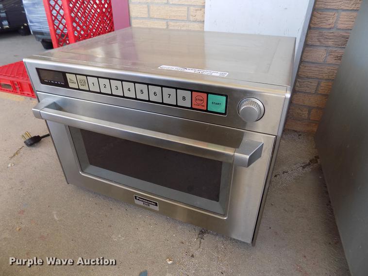 Panasonic Pro II microwave in Garden City, KS | Item FA9729 sold ...