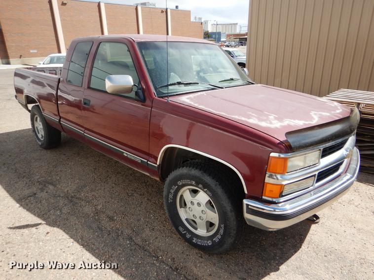 1994 Chevrolet K2500 Ext. Cab pickup truck in Syracuse, KS | Item ...