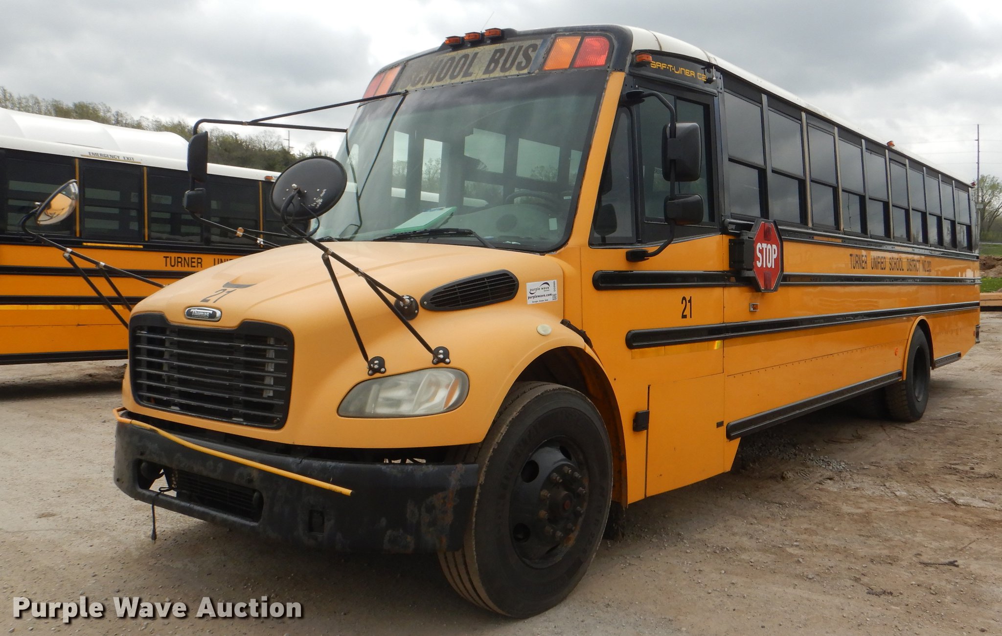 2006 Freightliner B2 Thomas school bus in Kansas City, KS | Item DG0995 ...