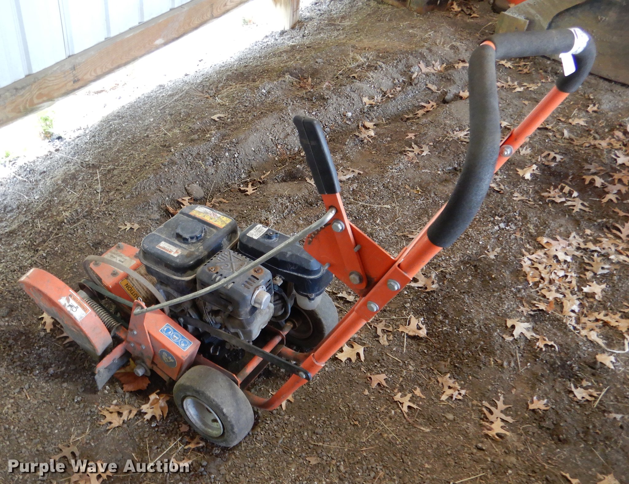 Billy Goat Grazor GZ451S asphalt crack machine in Northmoor, MO | Item ...