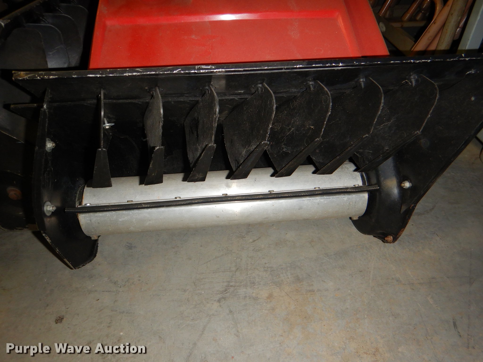 (3) Toro S200 snow blowers in Emporia, KS | Item FK9183 sold | Purple Wave