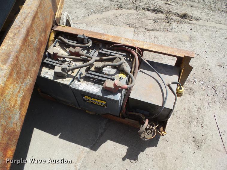 Grove SM2632E scissor lift in Des Moines, IA | Item DF0758 sold ...