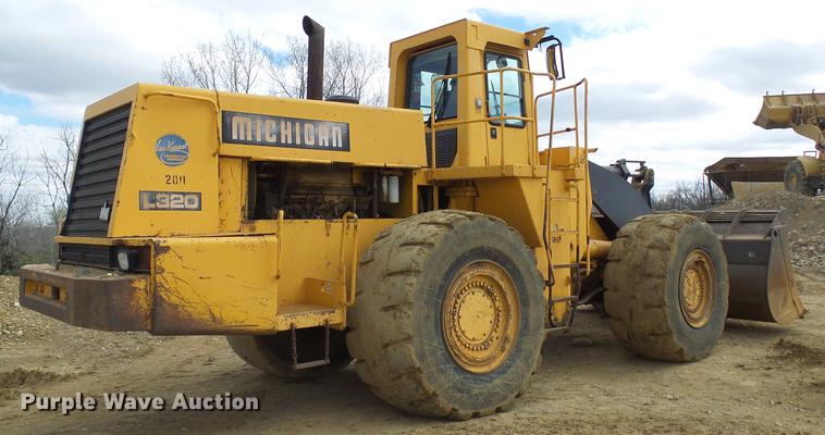 Michigan L320 wheel loader in Stanberry, MO | Item DF7208 sold | Purple ...