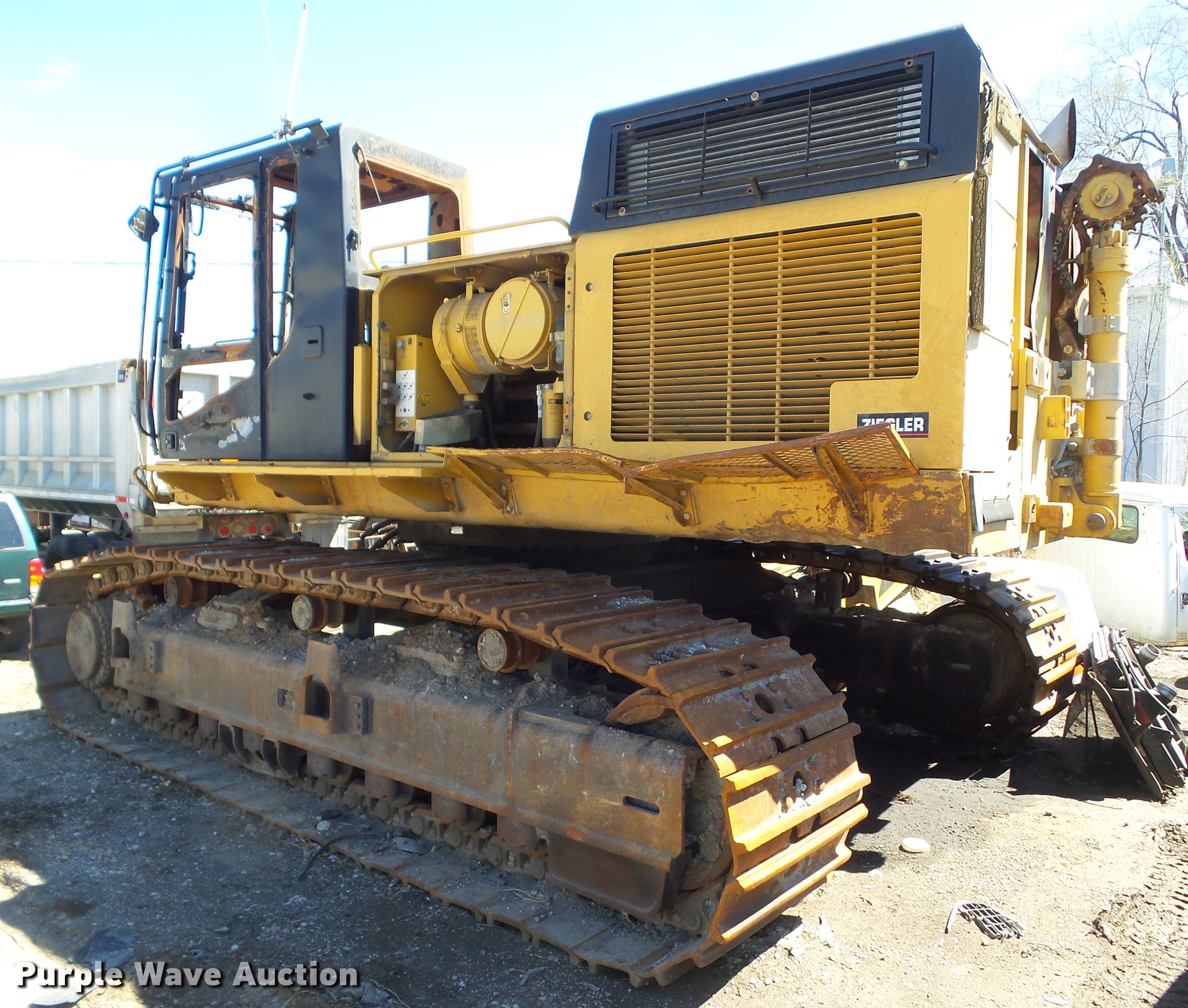 2005 Caterpillar 365B excavator in Des Moines, IA | Item DF0756 sold ...