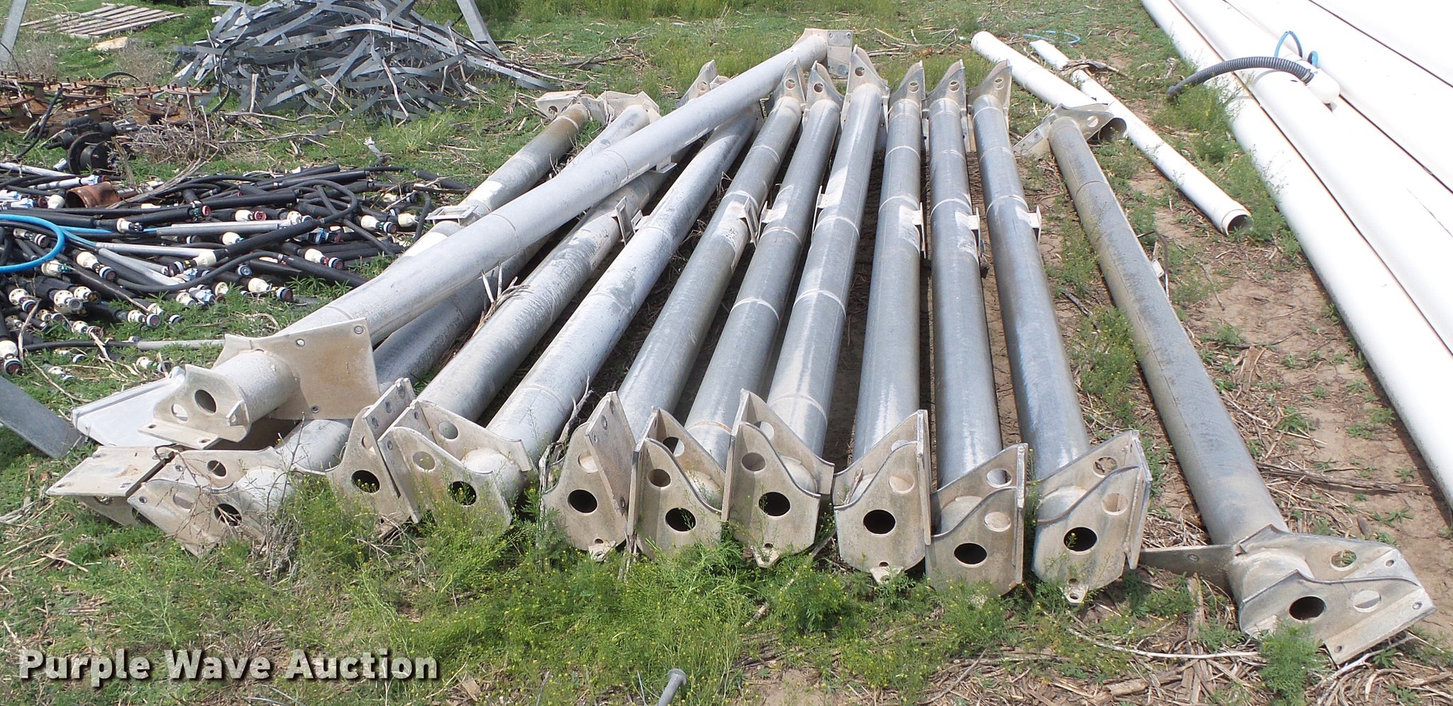 (12) center pivot axles in Satanta, KS | Item DC5185 sold | Purple Wave