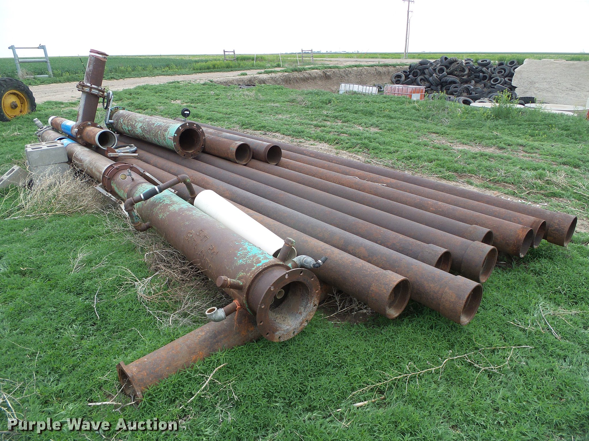 Metal well pipe in Satanta, KS | Item DC5188 sold | Purple Wave