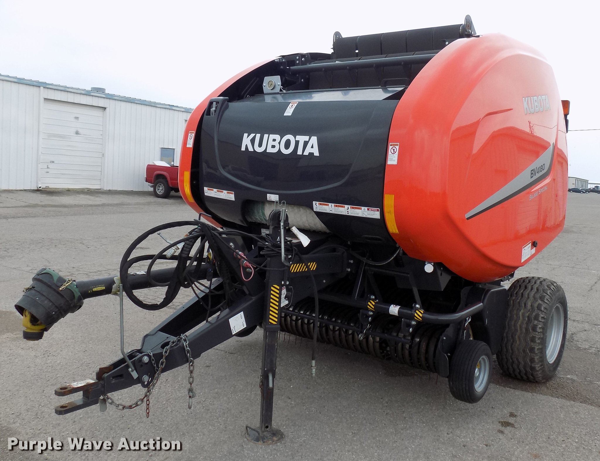 Kubota BV4180 round baler in Duncan, OK | Item DG3437 sold | Purple Wave