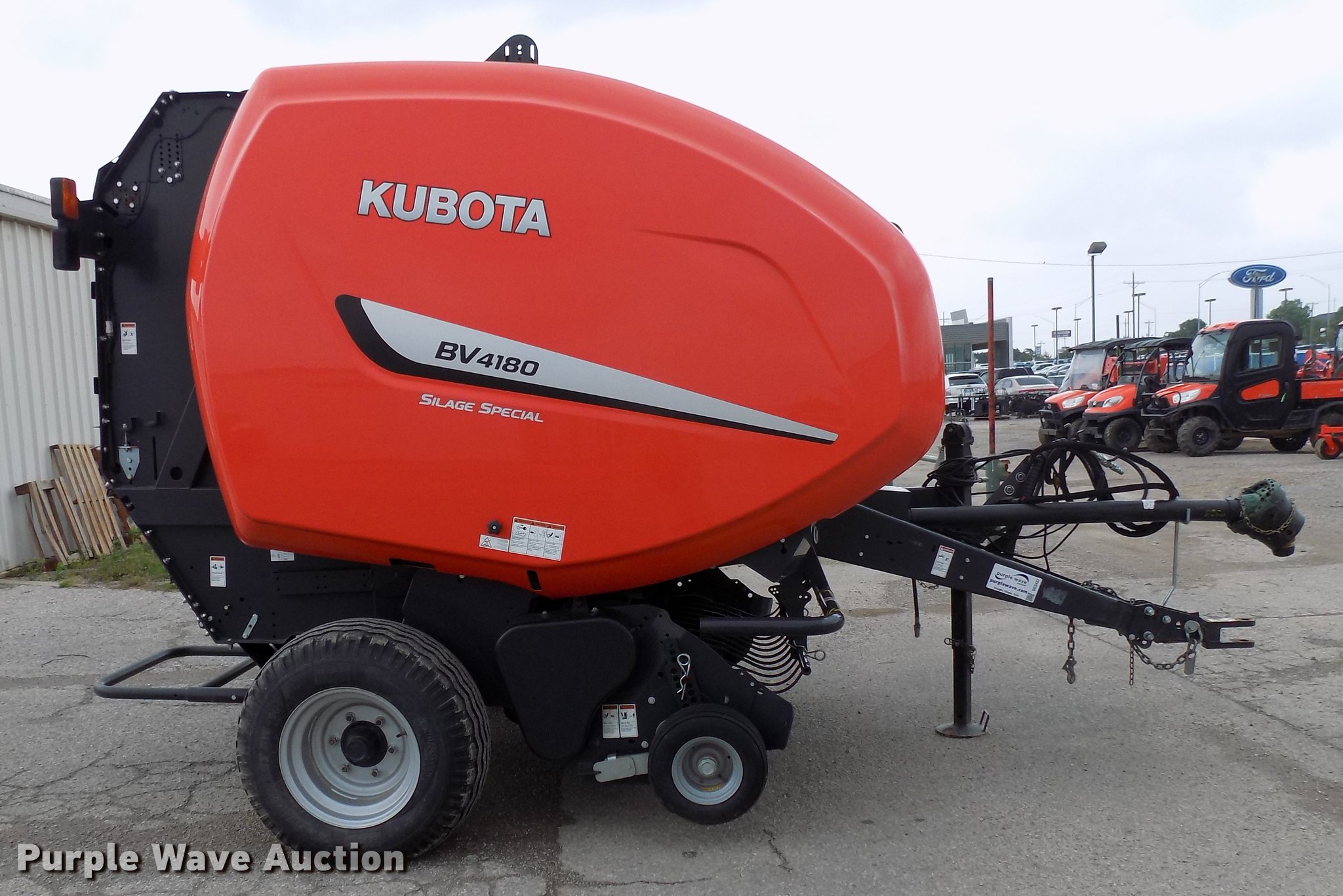 Kubota BV4180 round baler in Duncan, OK | Item DG3437 sold | Purple Wave