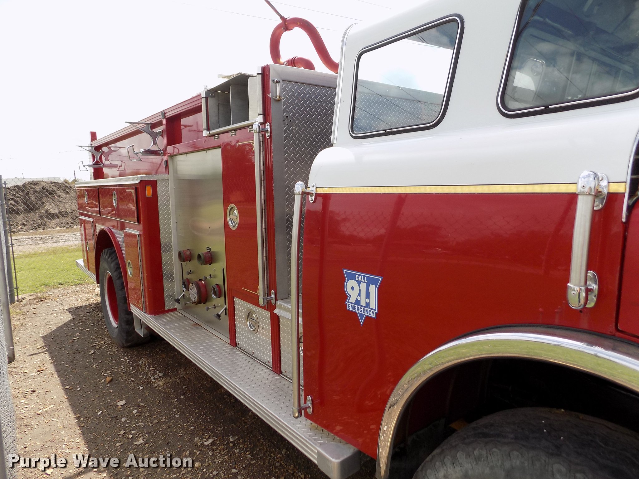 1980 Ford 8000 fire truck in Russell, KS | Item DE1232 sold | Purple Wave