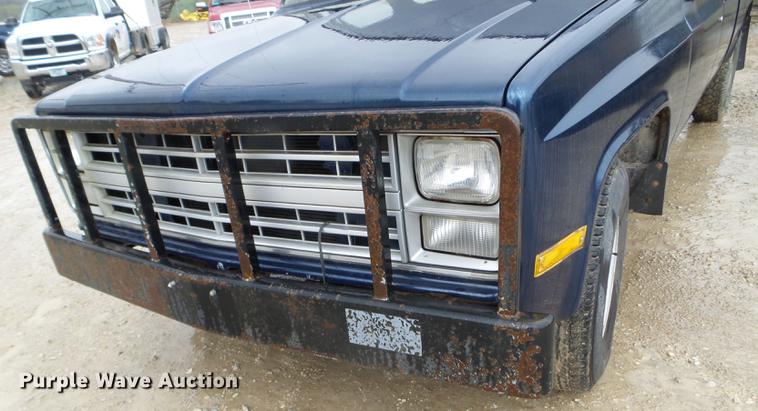 1986 Chevrolet C20 Crew Cab pickup truck in Mabel, MN | Item FM9339 ...