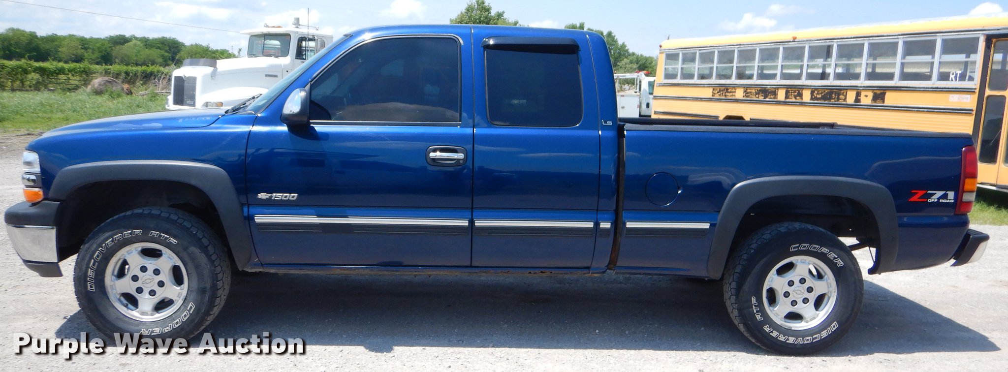 2002 Chevrolet Silverado 1500 Z71 Ext. Cab pickup truck in Claremore ...