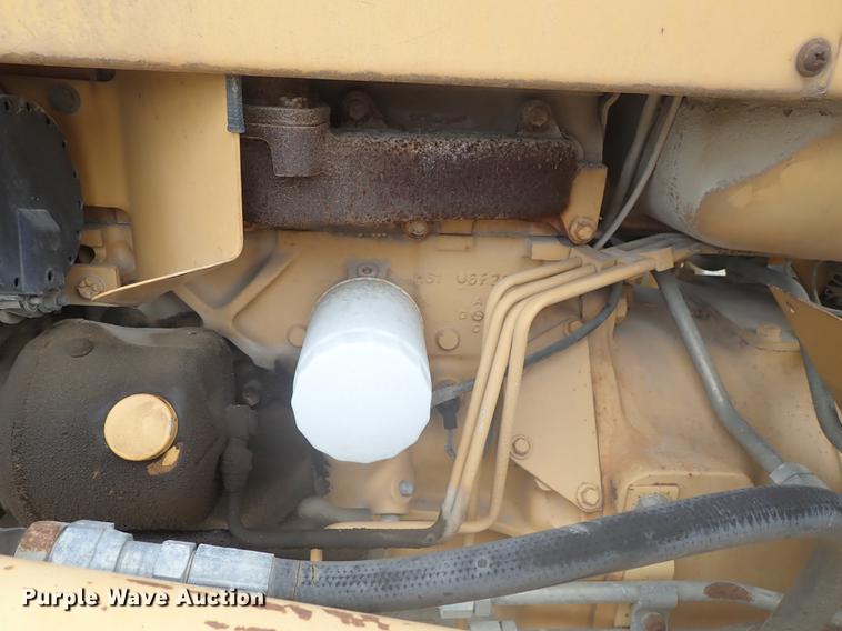 Ford 3450 tractor in Park City, KS | Item DF8846 for sale | Purple Wave