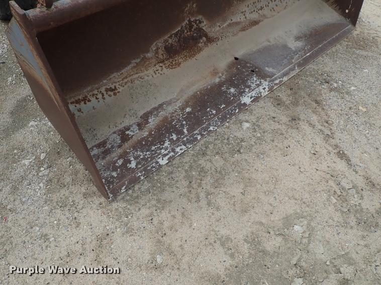 Ford 3450 tractor in Park City, KS | Item DF8846 for sale | Purple Wave