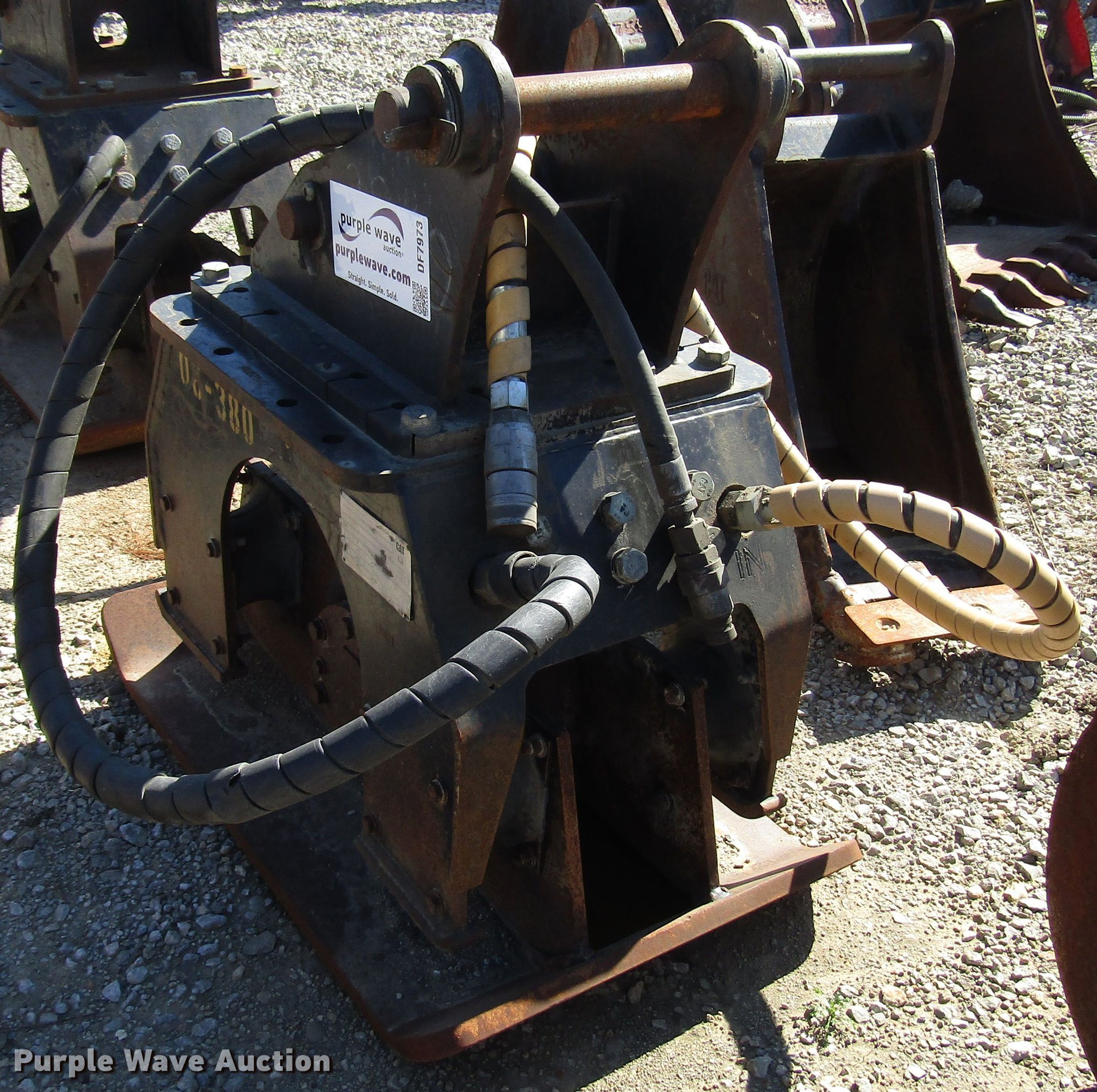 Caterpillar tamper in Topeka, KS | Item DF7973 sold | Purple Wave