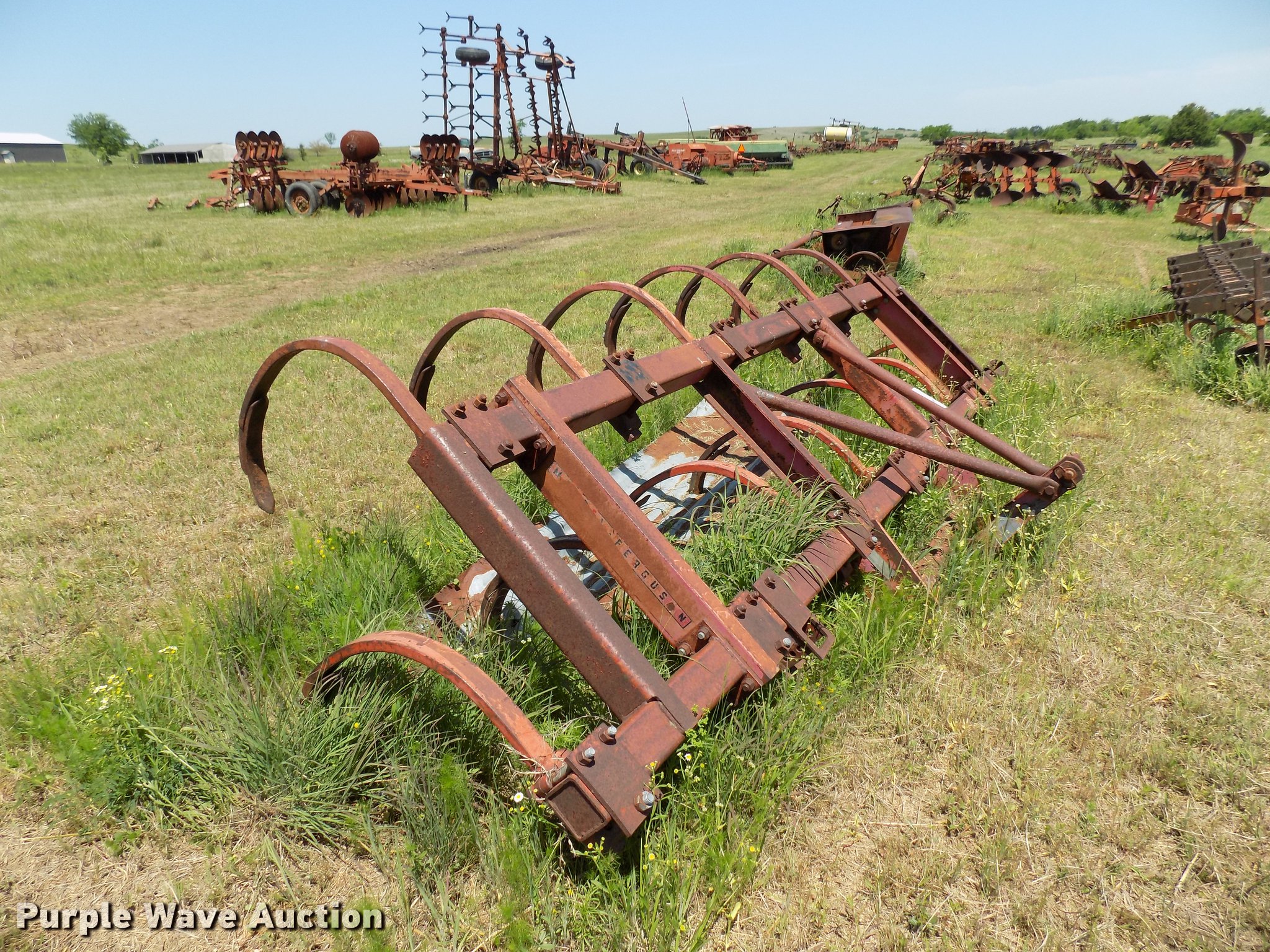 Massey-Ferguson chisel plow in Skiatook, OK | Item FO9909 sold | Purple ...