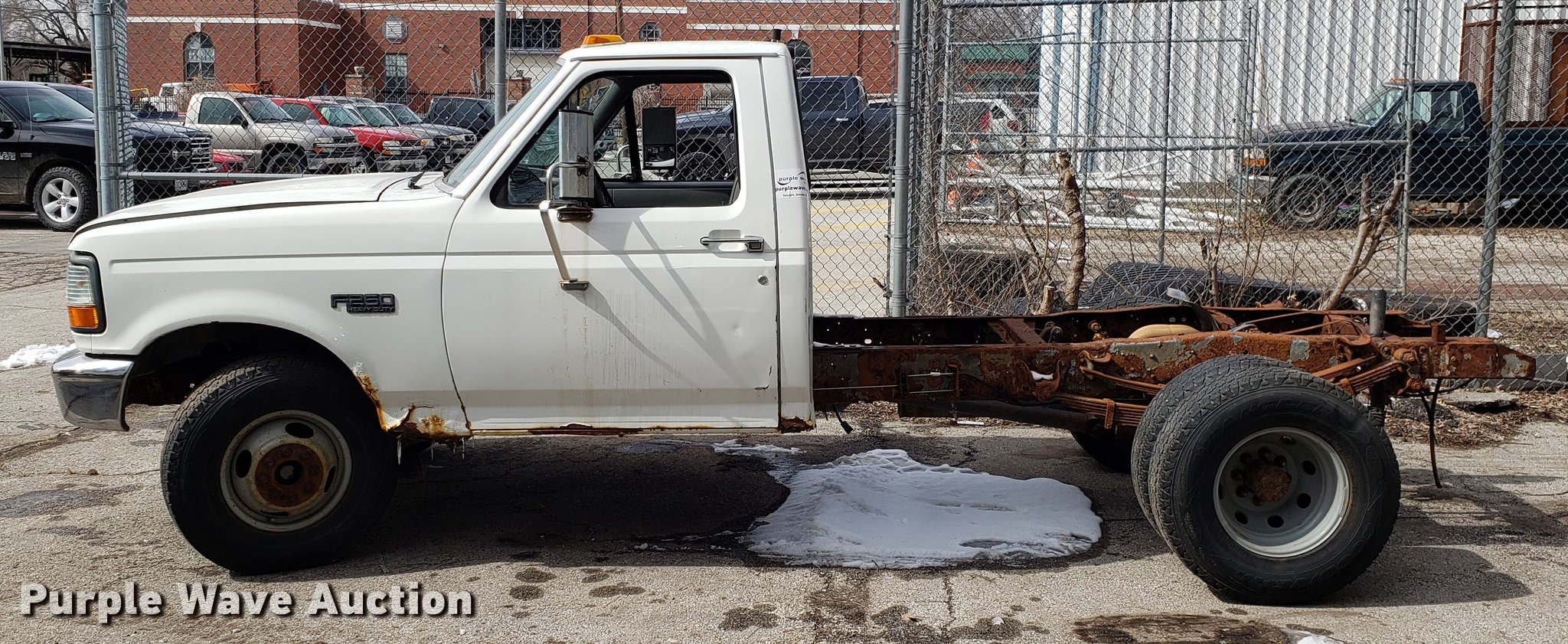 1995 Ford F350 pickup truck cab and chassis in Independence, MO | Item ...