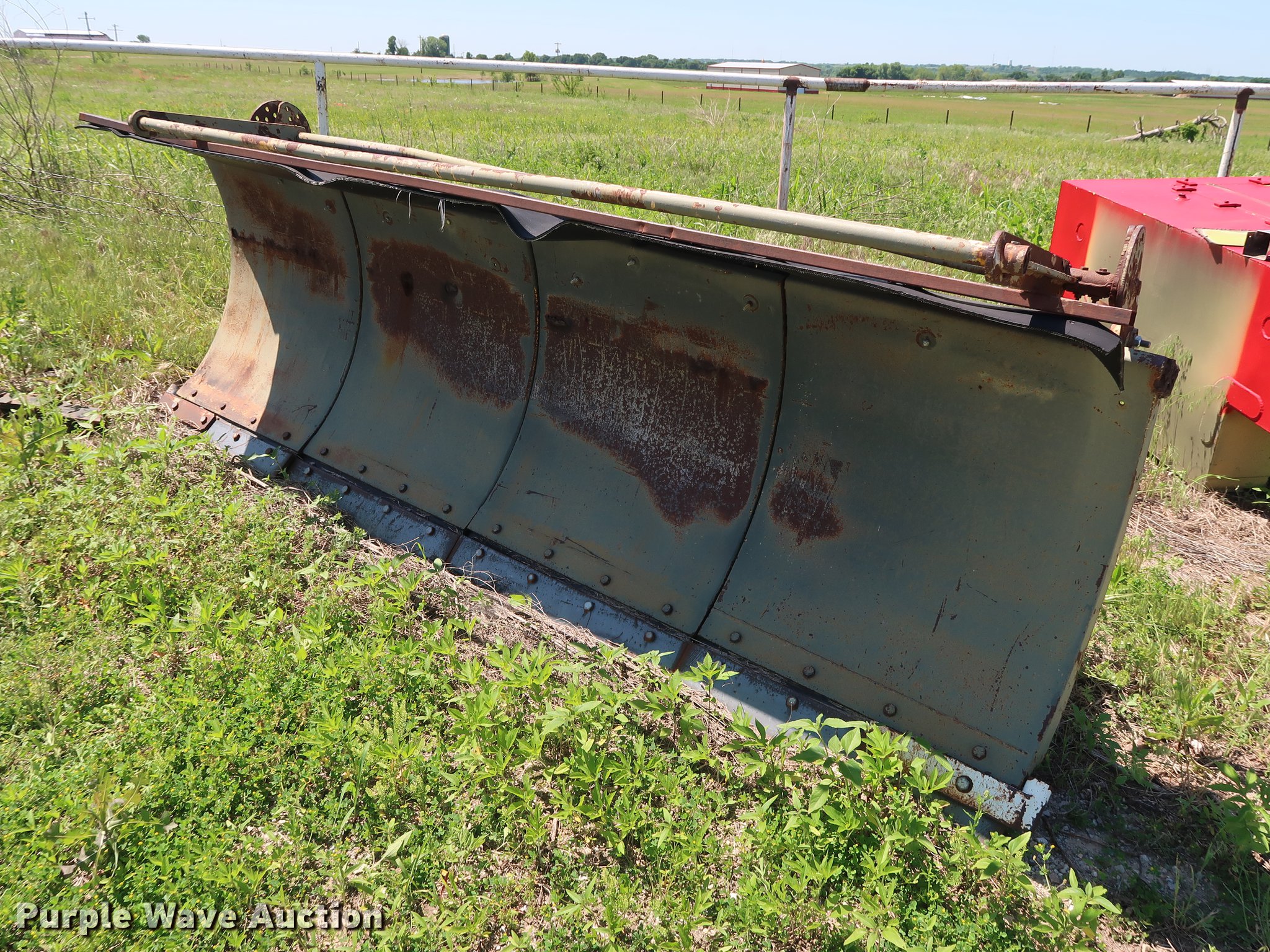 Viking Cives R1084ST snow plow in Noble, OK | Item DG3469 sold | Purple ...