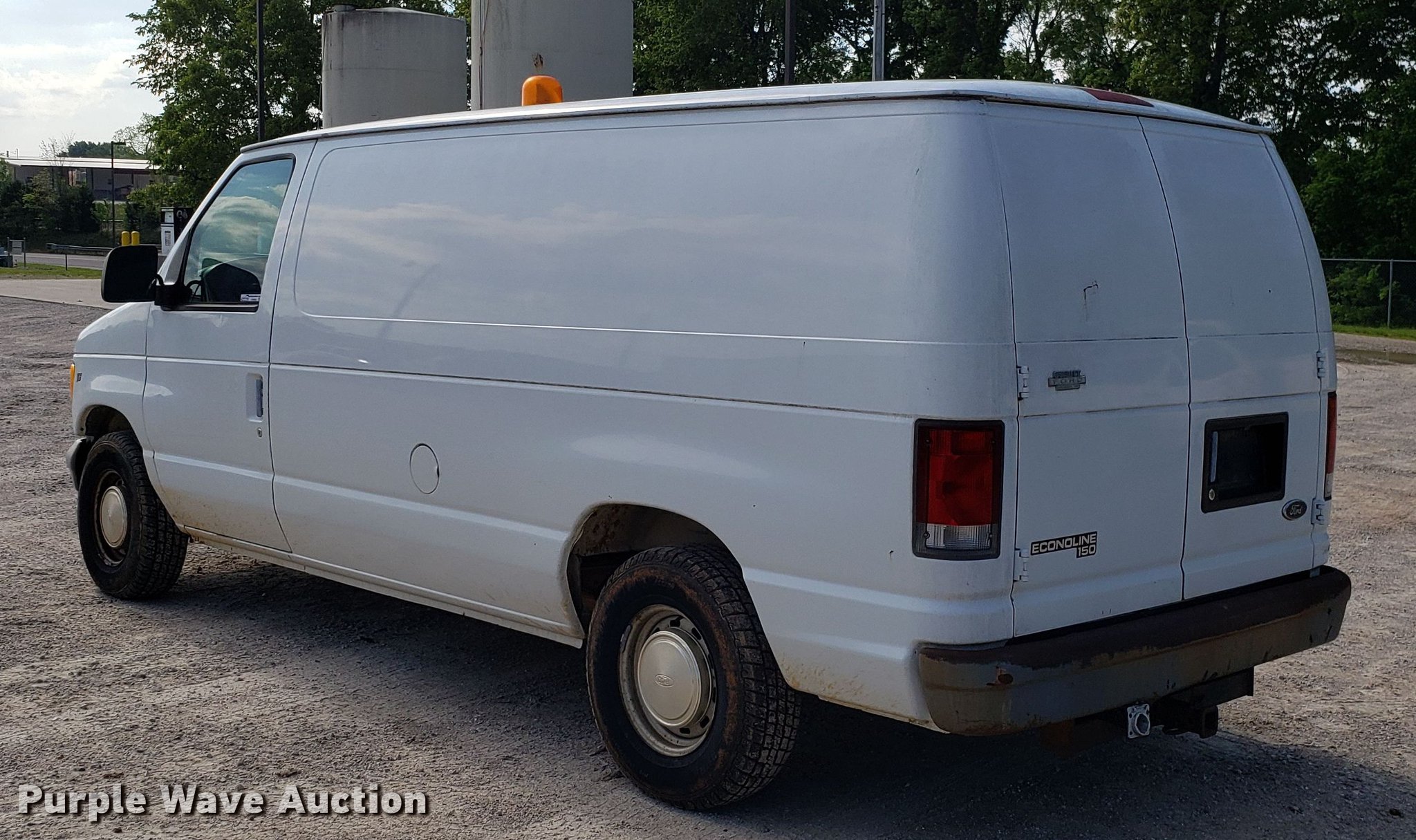 1998 Ford Econoline E150 van in Lebanon, MO | Item EN9958 sold | Purple ...