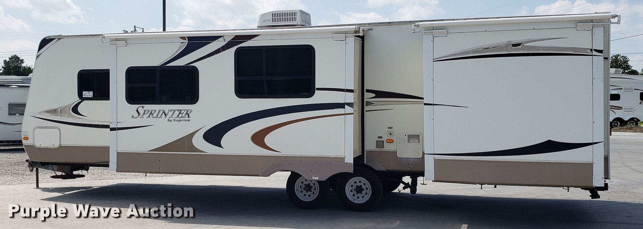 2009 Keystone Sprinter camper in Clinton, MO | Item DD4764 sold ...