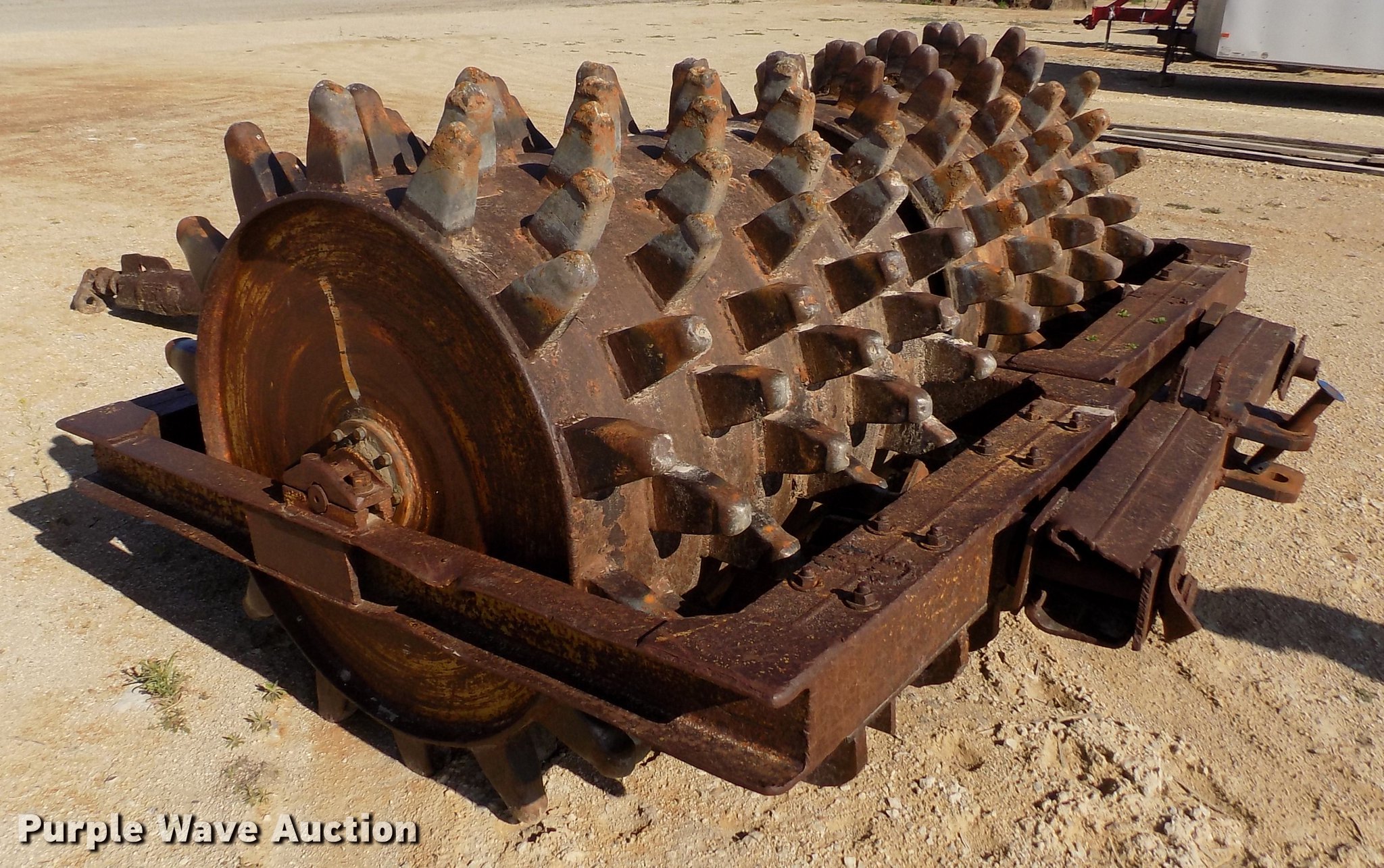 Sheepsfoot roller in Scandia, KS | Item DE1172 sold | Purple Wave