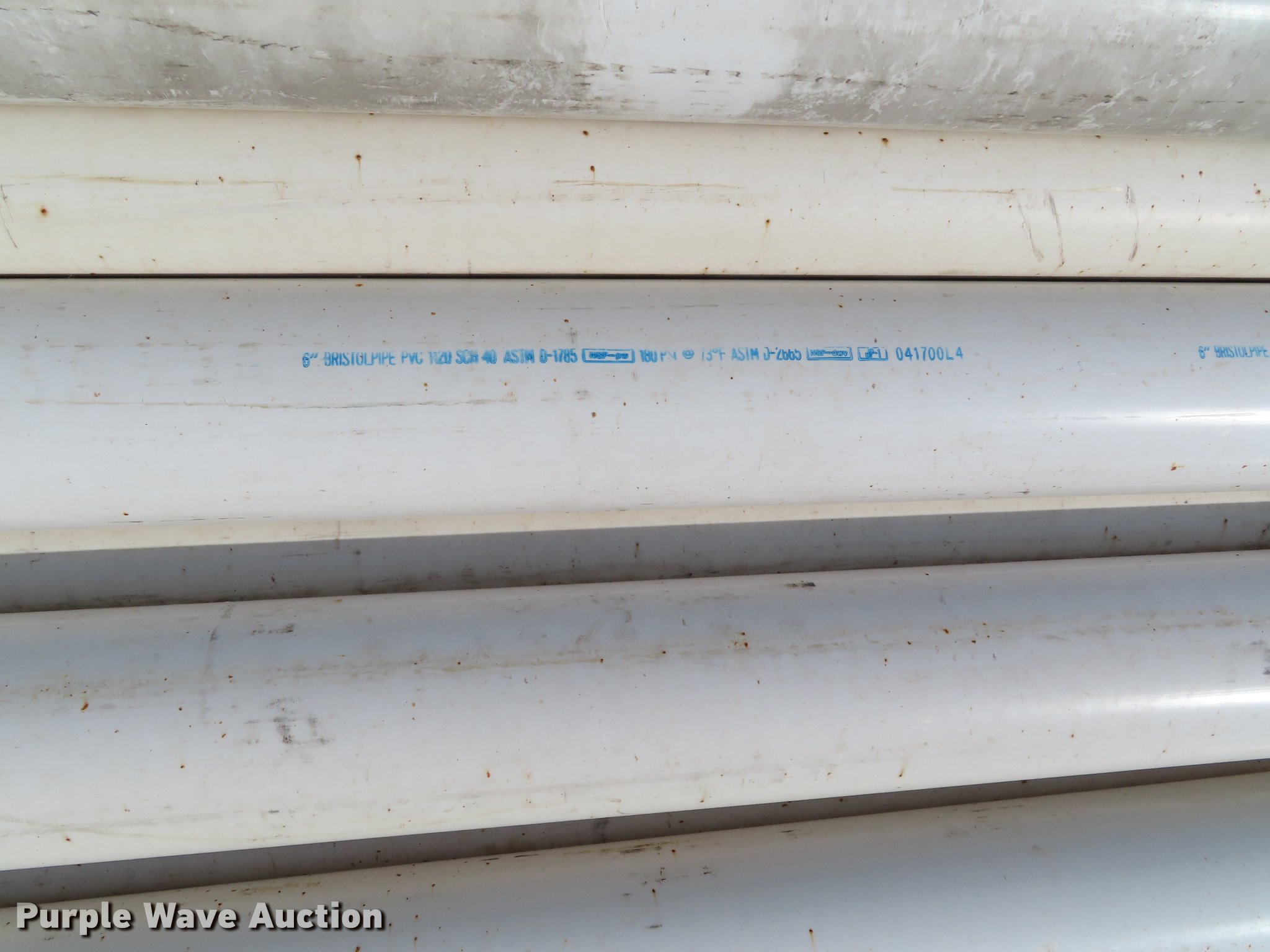 (70) PVC pipes in Manhattan, KS | Item FJ9089 sold | Purple Wave