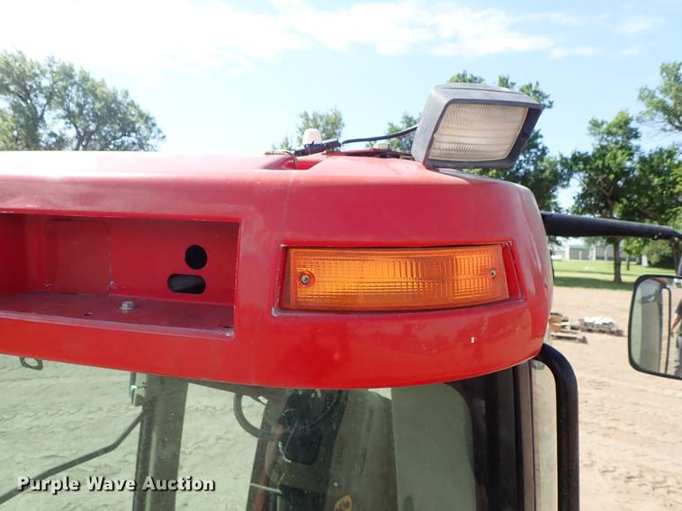 Case IH SPX4420 sprayer cab in Kinsley, KS | Item FH9965 sold | Purple Wave