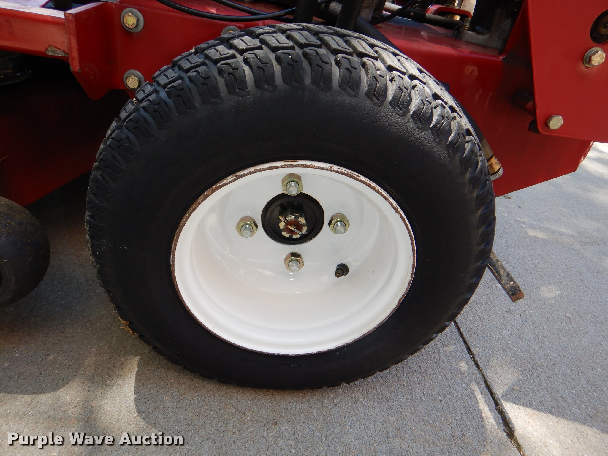 Ex Mark Turf Tracer HP lawn mower in Emporia, KS | Item FQ9888 sold ...