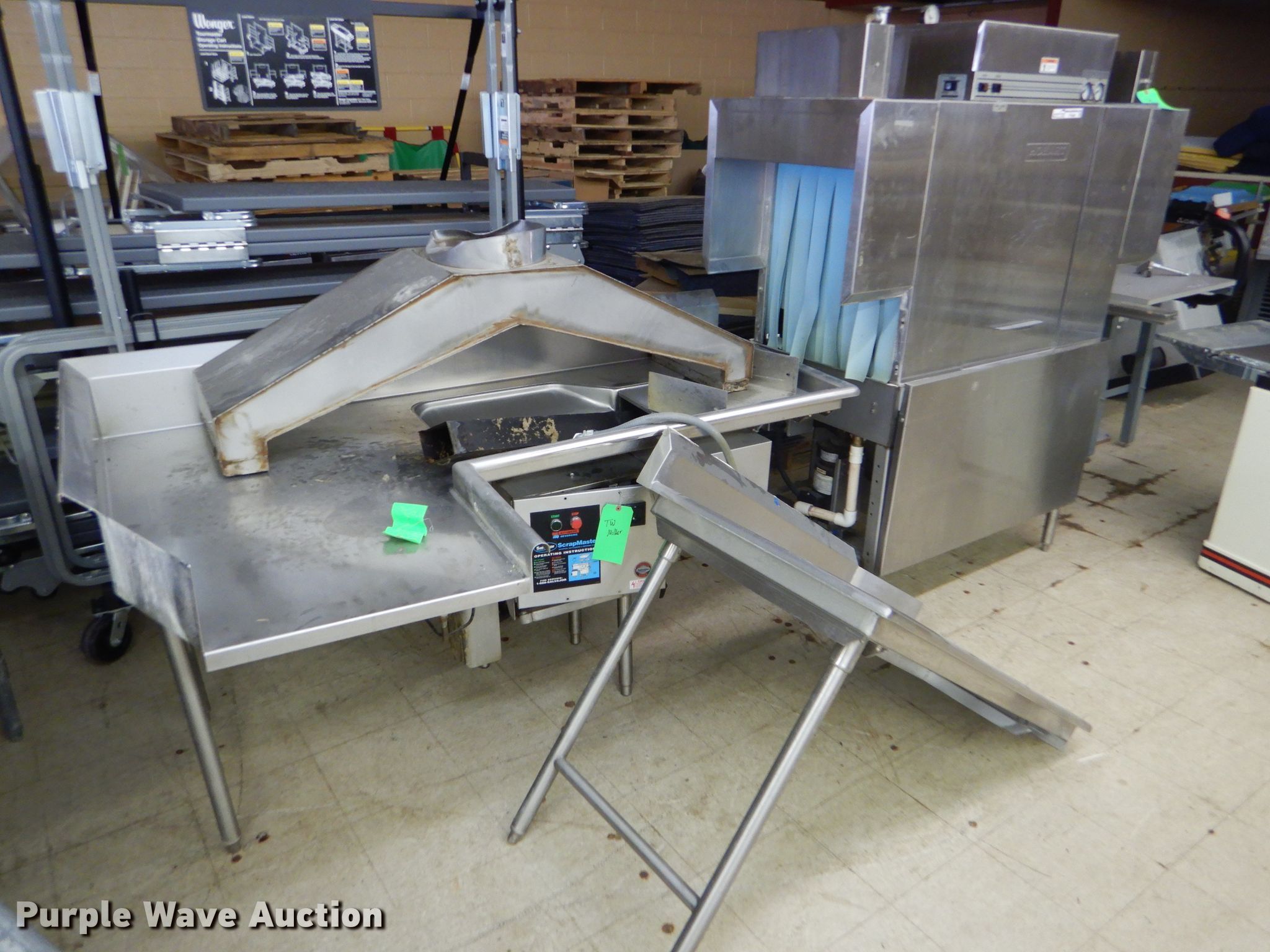 Hobart C44A conveyor dishwasher in Dodge City, KS | Item FT9687 sold ...