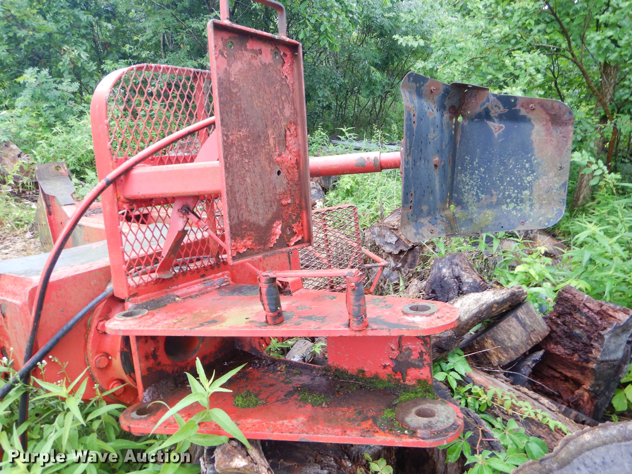 Prentice H grapple boom in Neosho, MO | Item ED9296 sold | Purple Wave