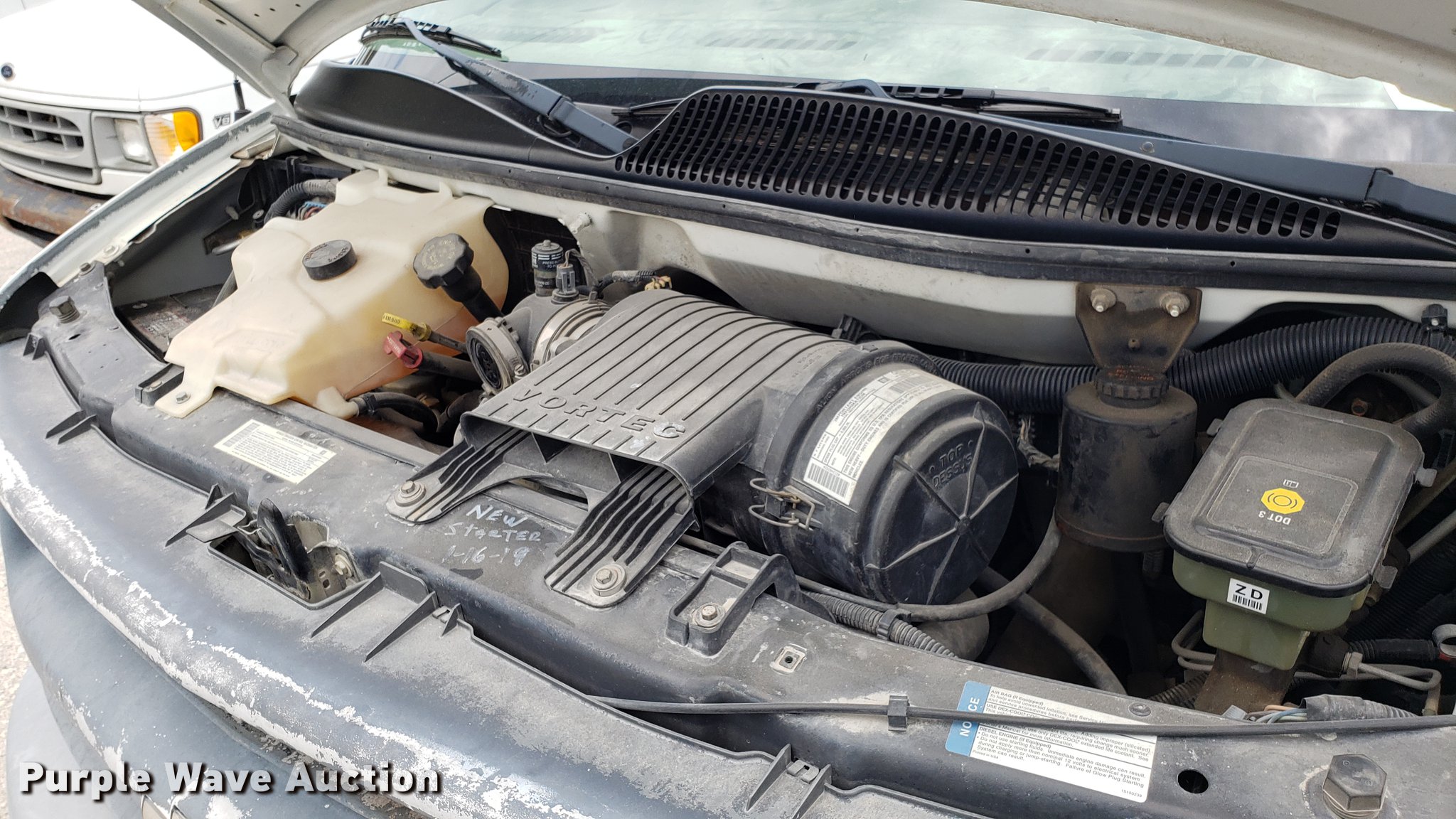 2002 Chevrolet Express 3500 van in Kansas City, MO | Item EU9769 sold ...