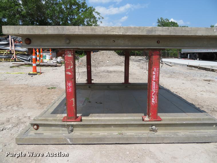 Speed Shore aluminum trench box in St. Louis, MO | Item DE8095 sold ...