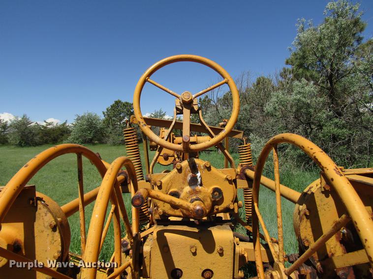 Adams grader in Hudson, CO | Item DG1234 sold | Purple Wave