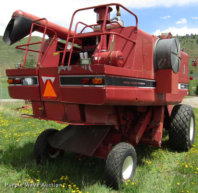 1981 International 1440 combine in Afton, WY | Item DG1219 sold ...